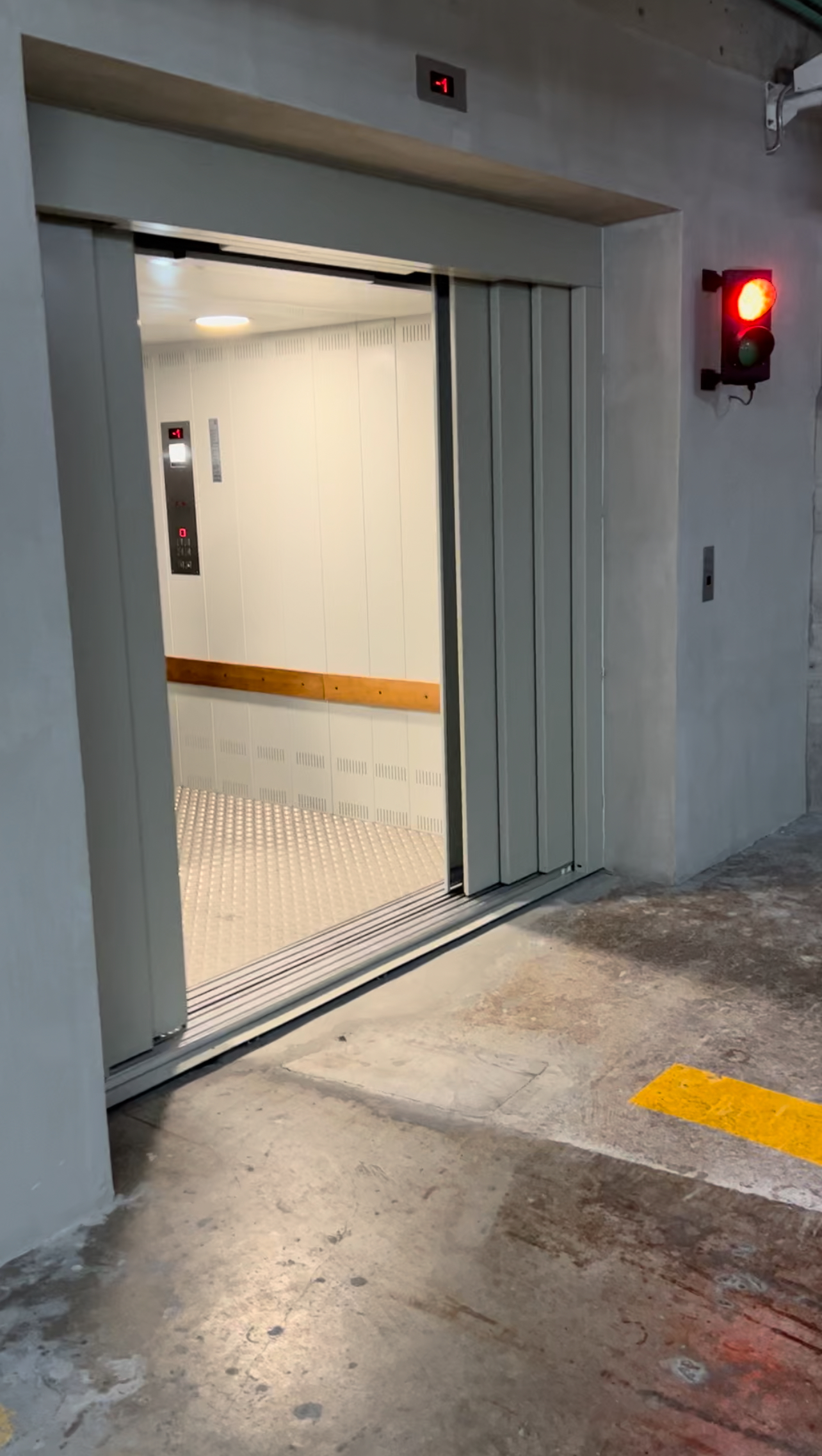 Index of /public/uploads/02_2024